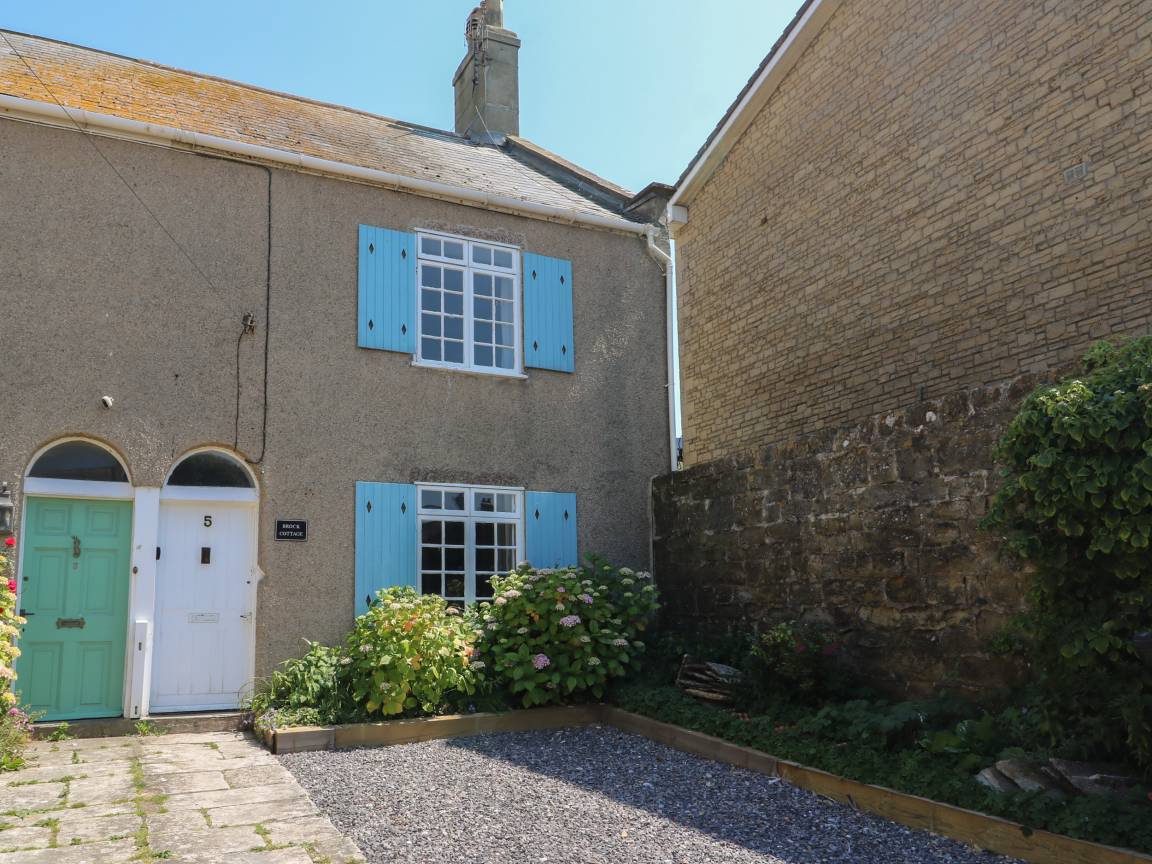 Cottage ∙ 3 Bedrooms ∙ 6 Guests - Bridport