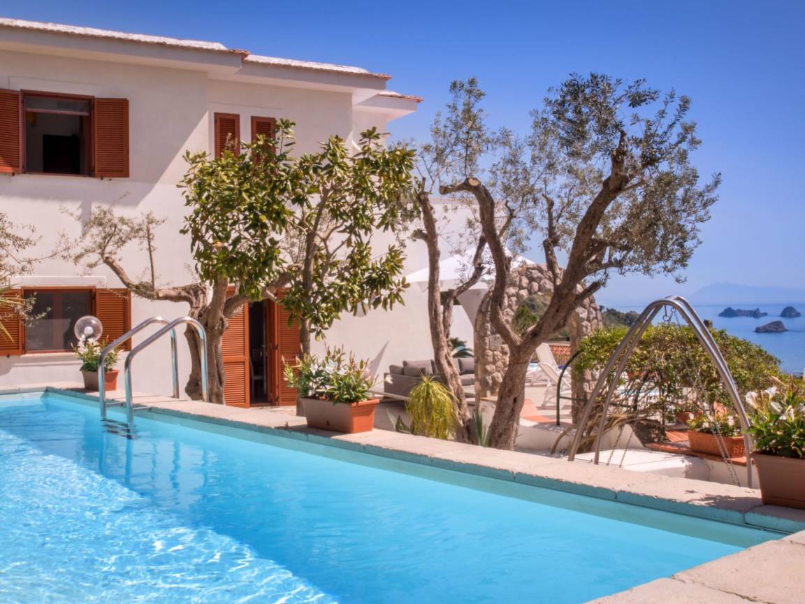680 M² Casa ∙ 4 Habitaciones ∙ 8 Huéspedes - Positano