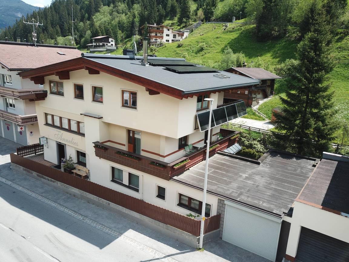 90 M² Apartment ∙ 3 Bedrooms ∙ 6 Guests - Hintertux Glacier