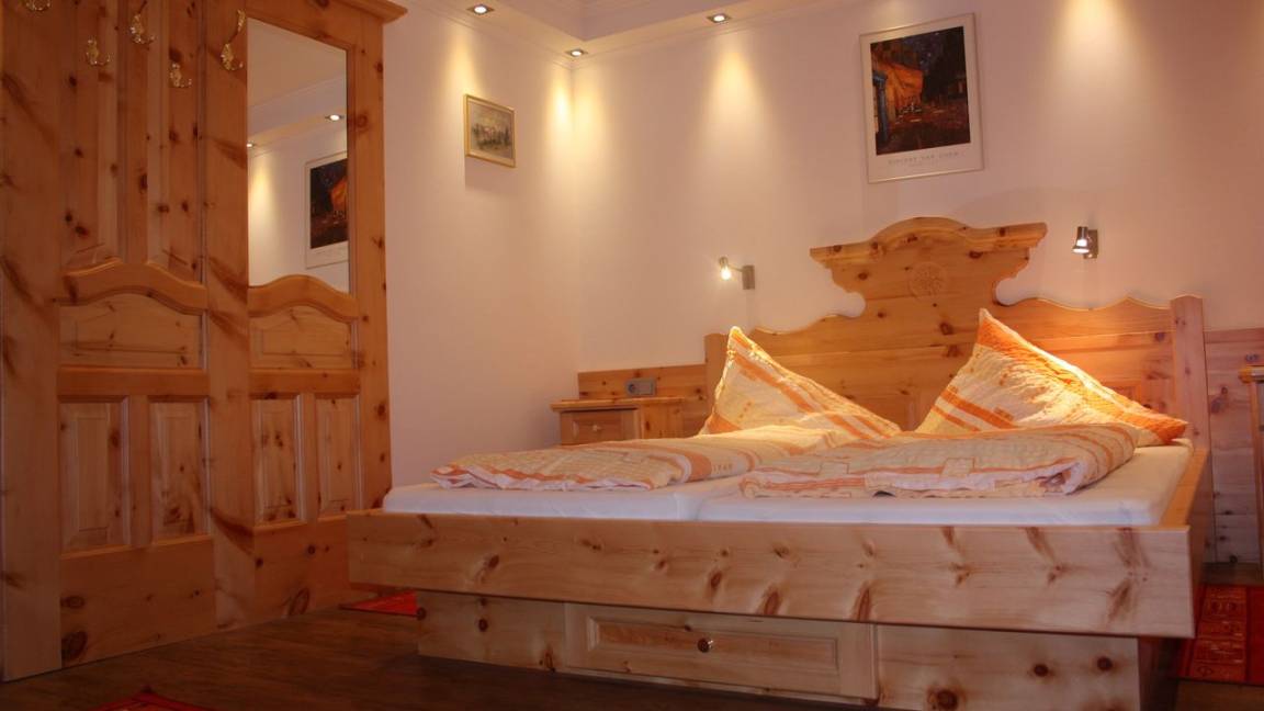 Hotel ∙ 1 Bedroom ∙ 2 Guests - Gosau