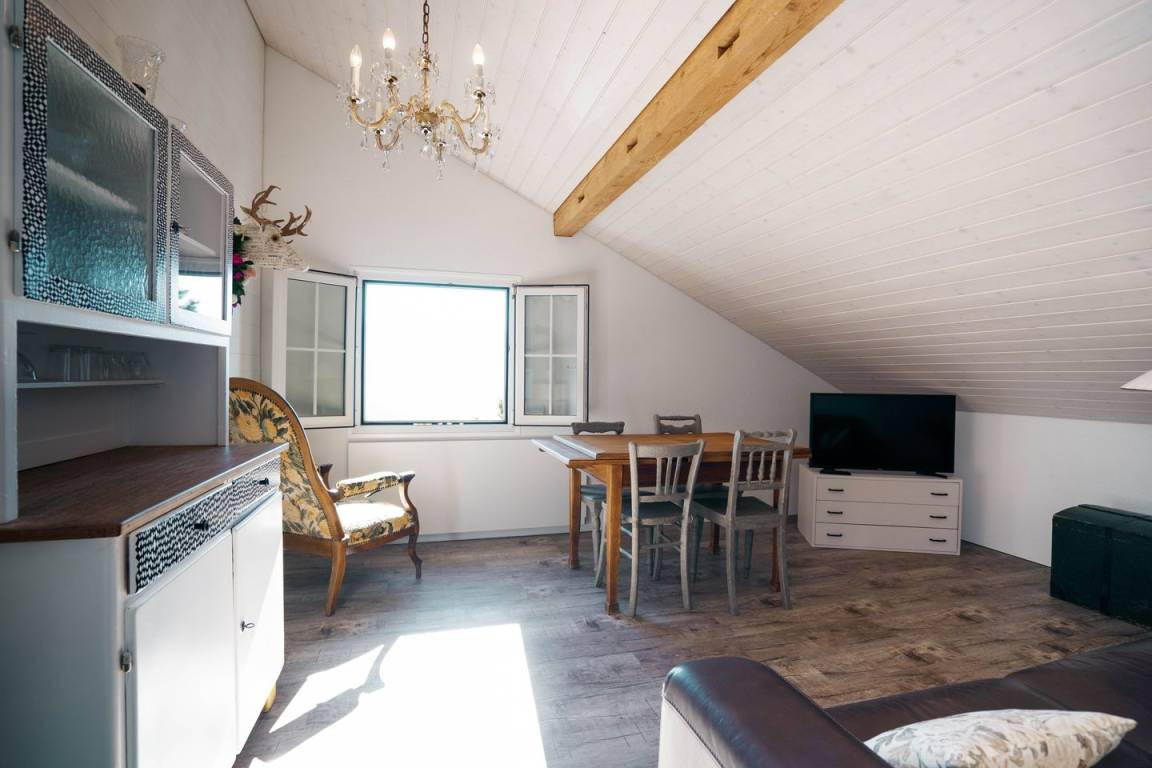 55 M² Appartement ∙ 2 Slaapkamers ∙ 4 Gasten - Amden