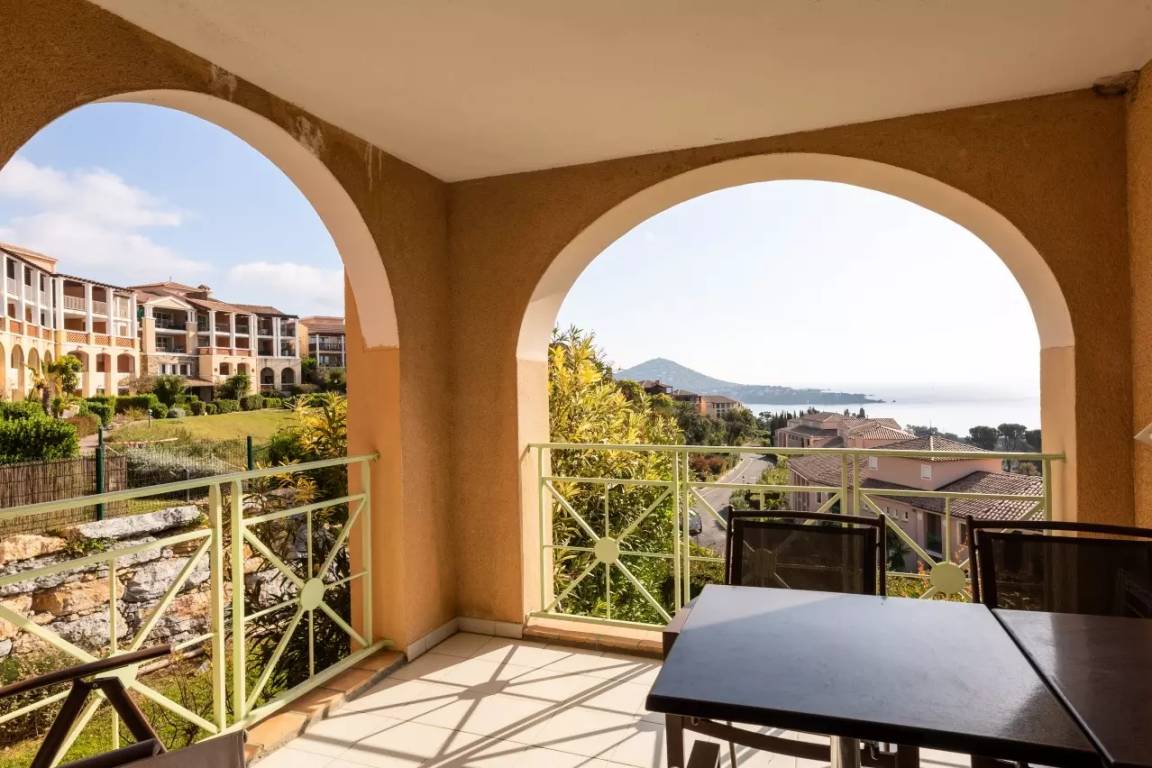 28 M² Apartment ∙ 1 Bedroom ∙ 5 Guests - Agay