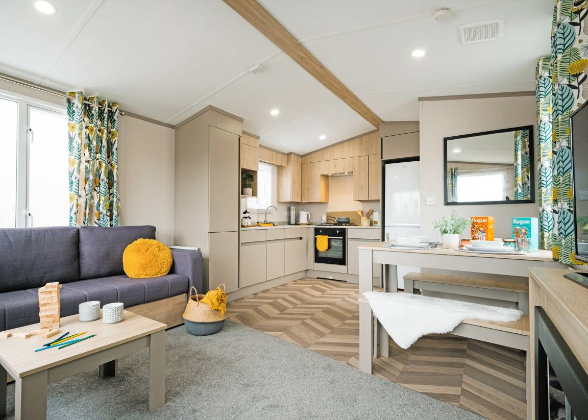 Caravan ∙ 2 Bedrooms ∙ 4 Guests - Aberfoyle