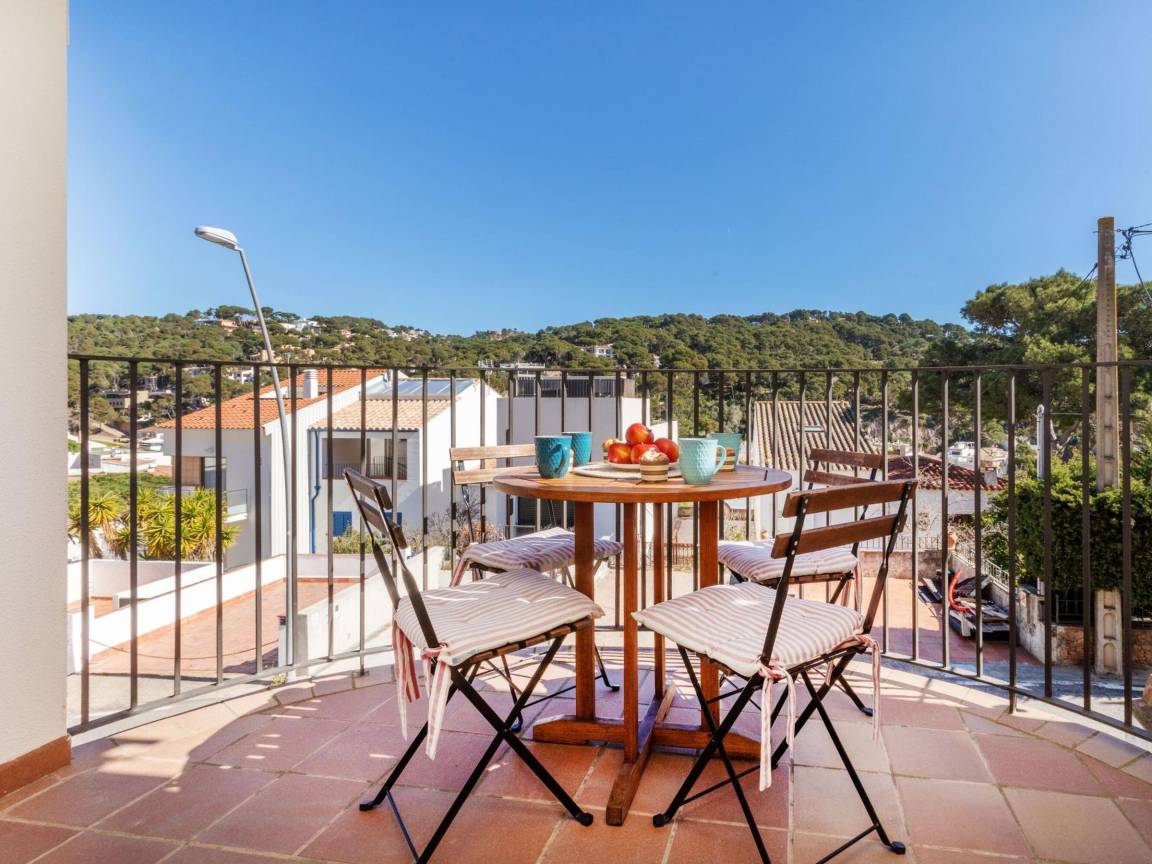 75 M² Apartamento ∙ 3 Habitaciones ∙ 6 Huéspedes - Tamariu