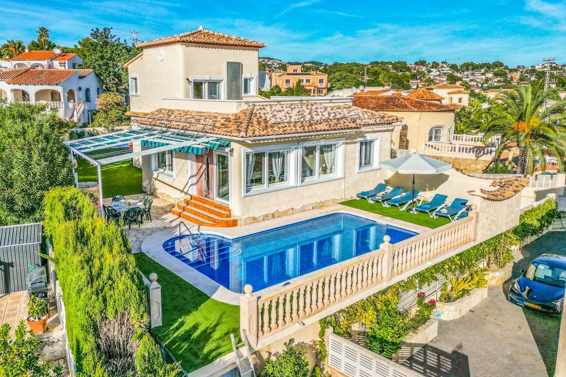 Villa ∙ 3 Bedrooms ∙ 6 Guests - Calp