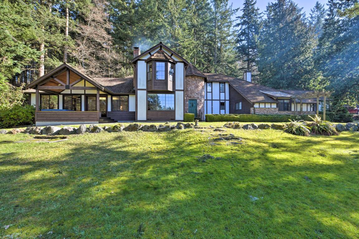 395 M² Huis ∙ 4 Slaapkamers ∙ 8 Gasten - Oak Harbor, WA