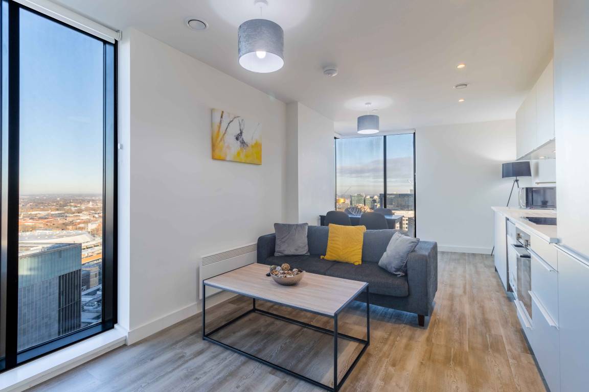 Apartment ∙ 2 Bedrooms ∙ 4 Guests - Aston - Birmingham 