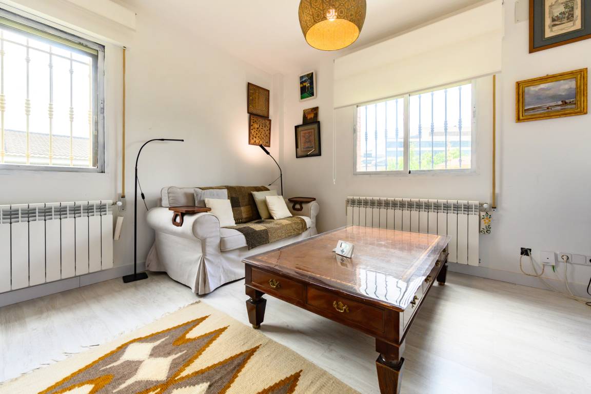 65 M² Mökki ∙ 1 Makuuhuone ∙ 2 Vierasta - Madrid