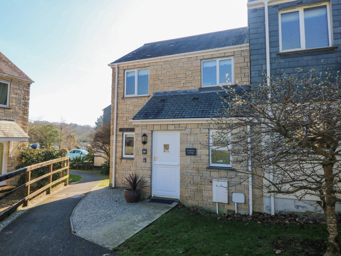 Cottage ∙ 2 Bedrooms ∙ 4 Guests - Falmouth