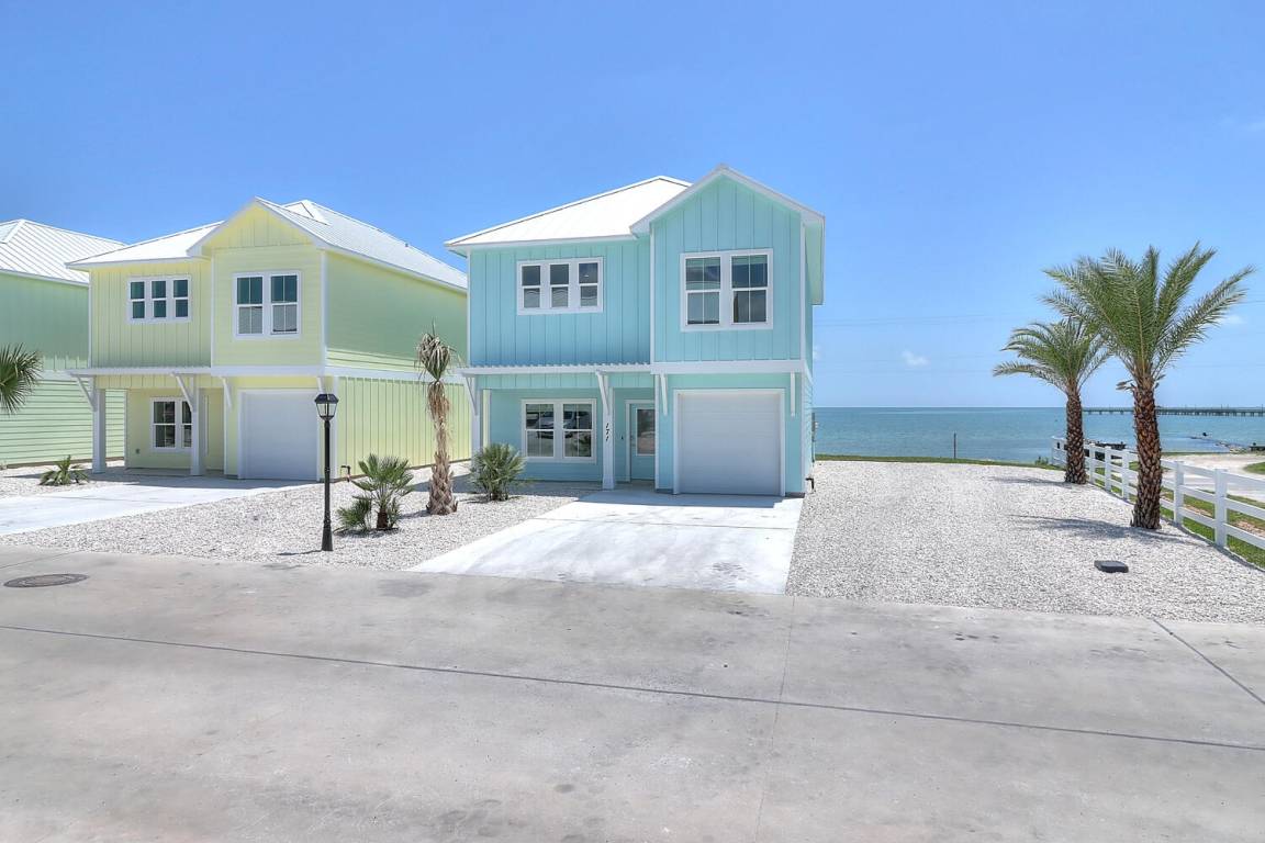 159 M² House ∙ 3 Bedrooms ∙ 8 Guests - Rockport, TX