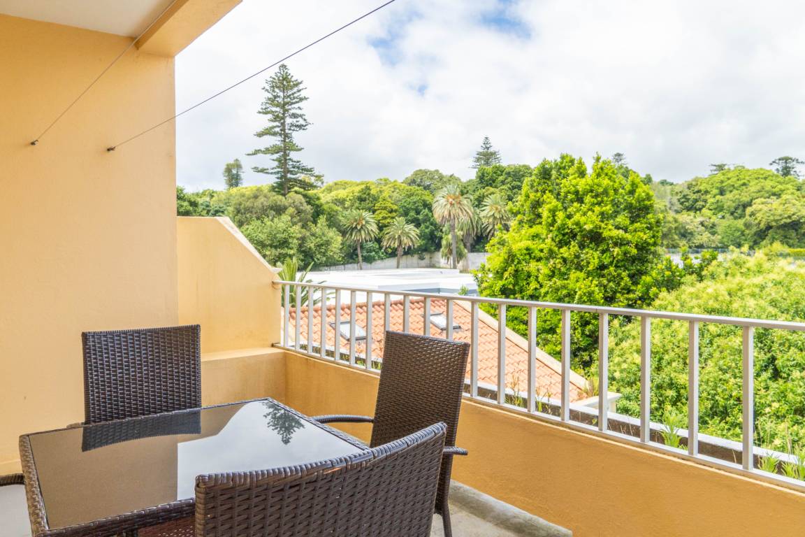 100 M² Appartement ∙ 3 Chambres ∙ 6 Personnes - Ponta Delgada