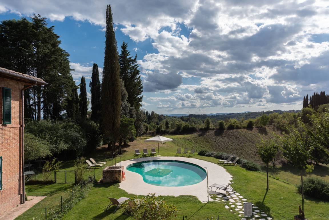 2860 M² Villa ∙ 5 Habitaciones ∙ 11 Huéspedes - Siena