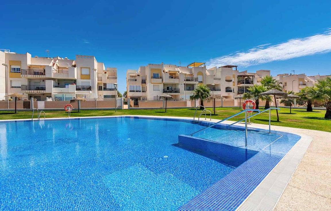60 M² Apartamento ∙ 2 Habitaciones ∙ 4 Huéspedes - Cabo de Gata