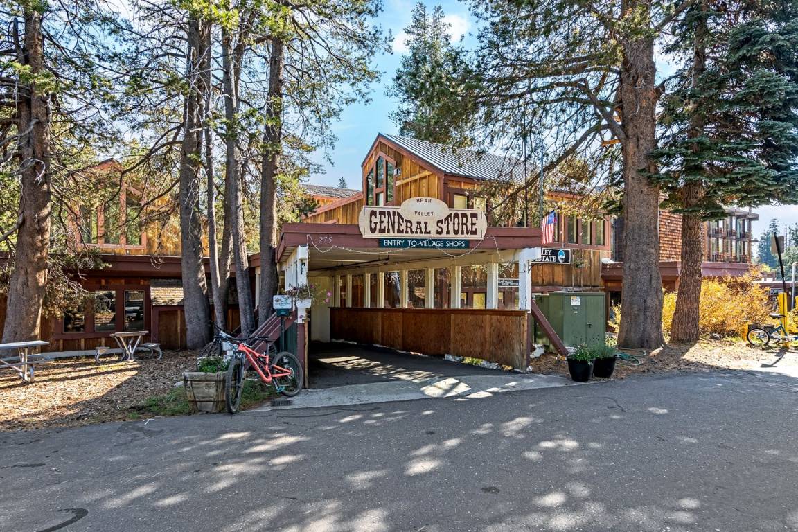 House ∙ 2 Bedrooms ∙ 10 Guests - Bear Valley, CA