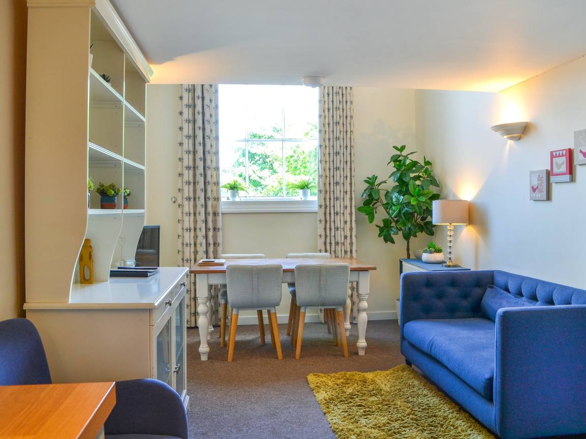 Cottage ∙ 2 Bedrooms ∙ 4 Guests - York