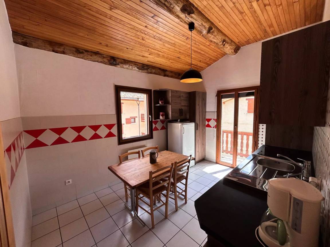 70 M² Apartment ∙ 2 Bedrooms ∙ 7 Guests - Bessans
