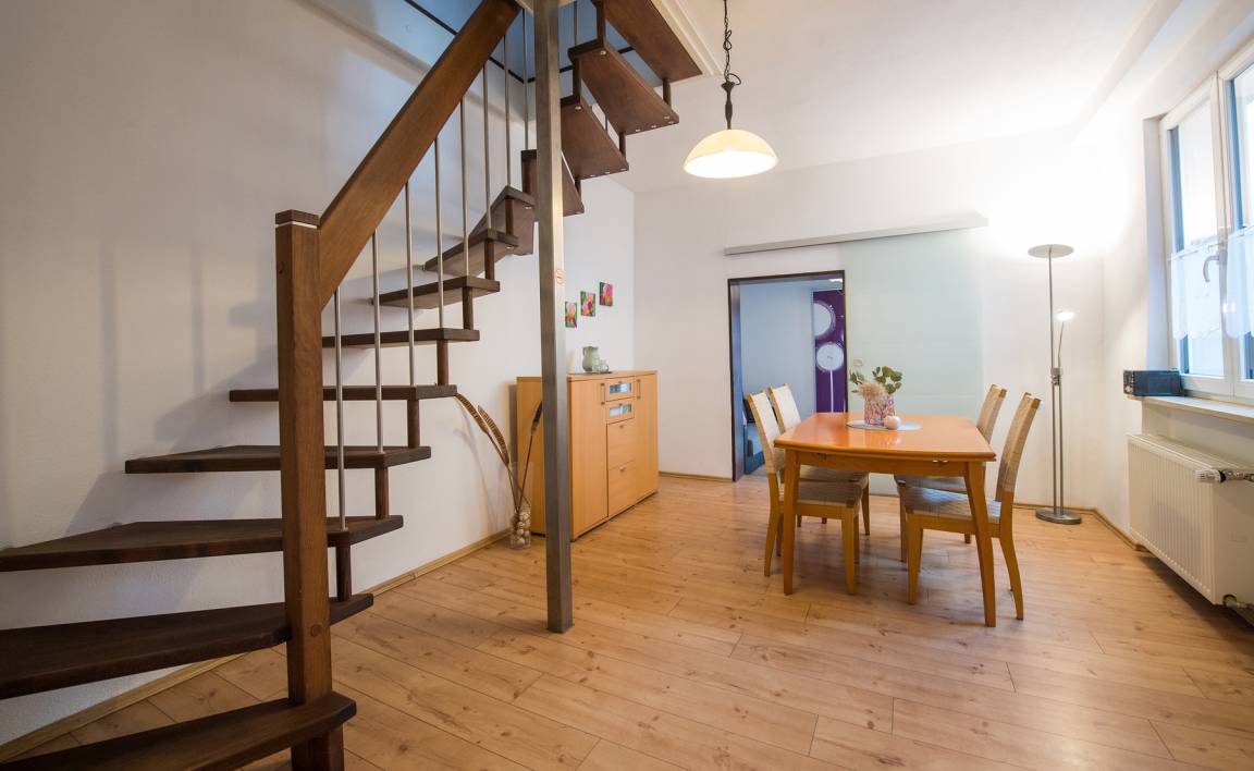 Ferienwohnung ∙ 2 Schlafzimmer ∙ 6 Gäste - Bad Abbach
