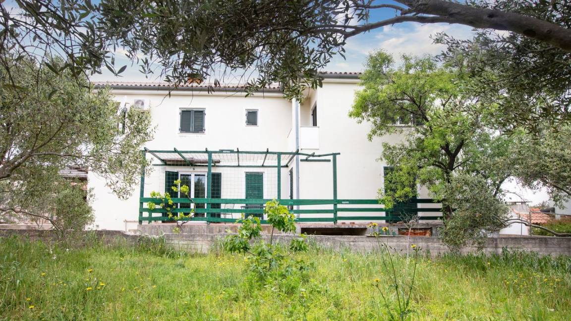 35 M² Ferienwohnung ∙ 1 Schlafzimmer ∙ 3 Gäste - Murter