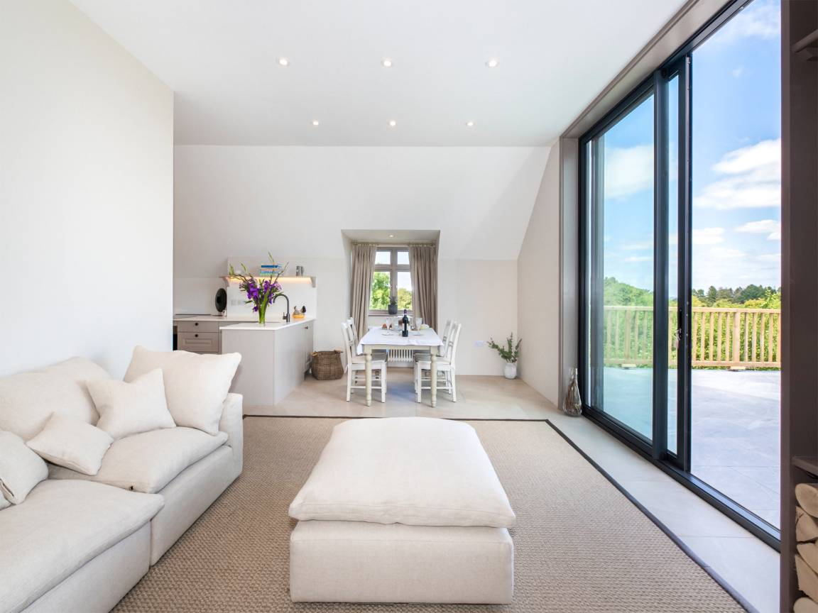 Cottage ∙ 2 Bedrooms ∙ 4 Guests - Broadway
