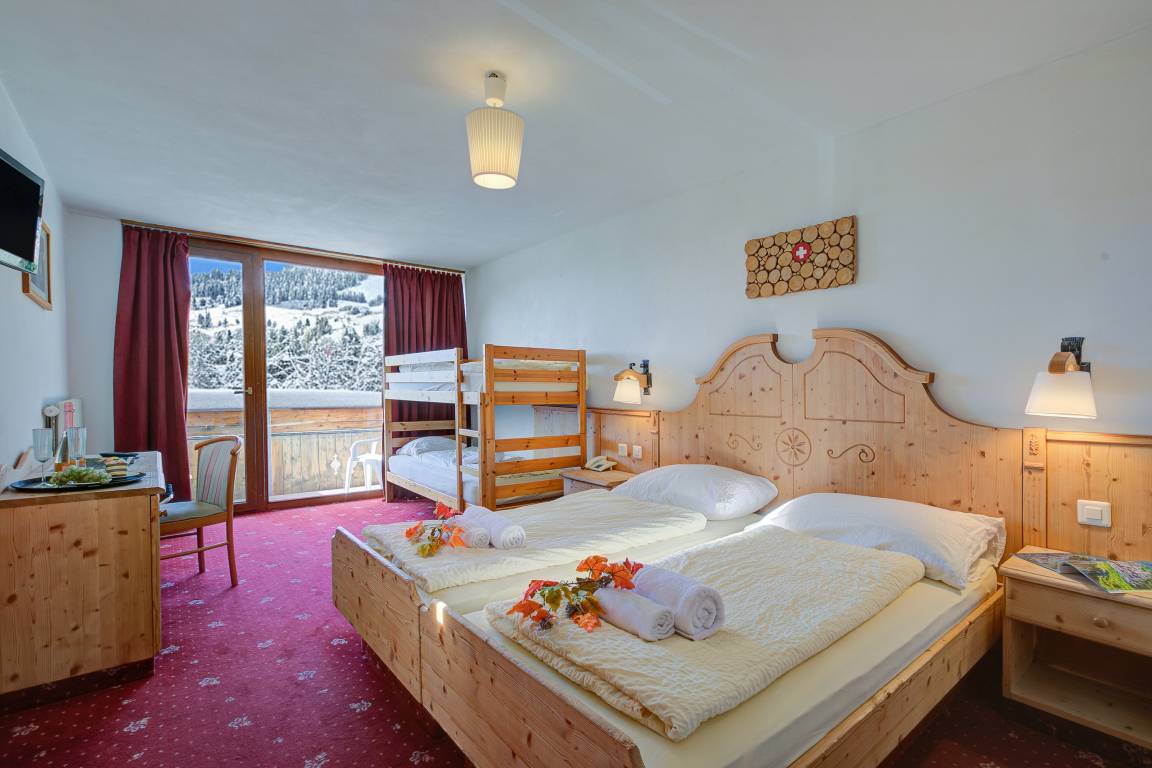 24 M² Studio Flat ∙ 4 Guests - Les Diablerets