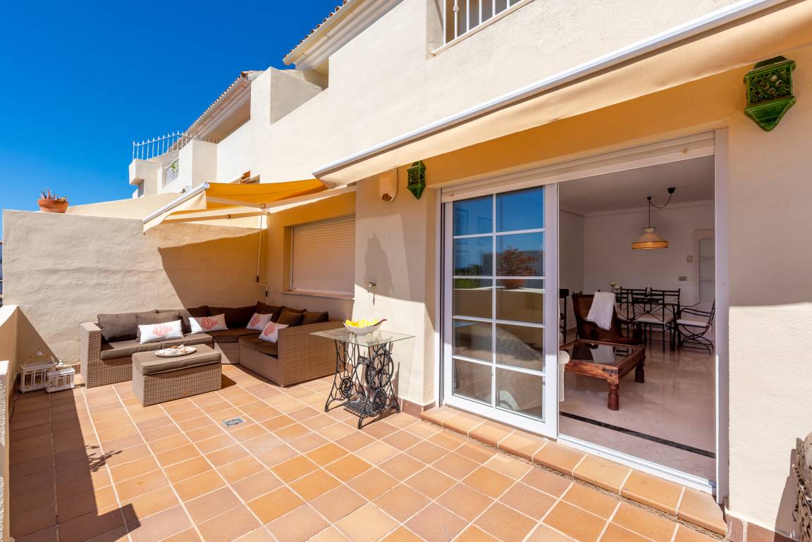 150 M² Apartment ∙ 3 Bedrooms ∙ 6 Guests - Marbella