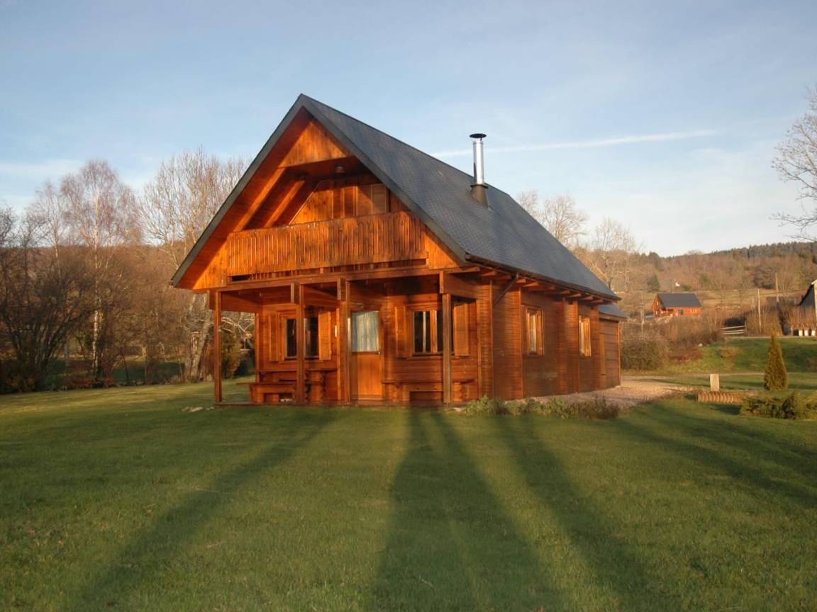 110 M² Cottage ∙ 3 Chambres ∙ 6 Personnes - Lac des Settons