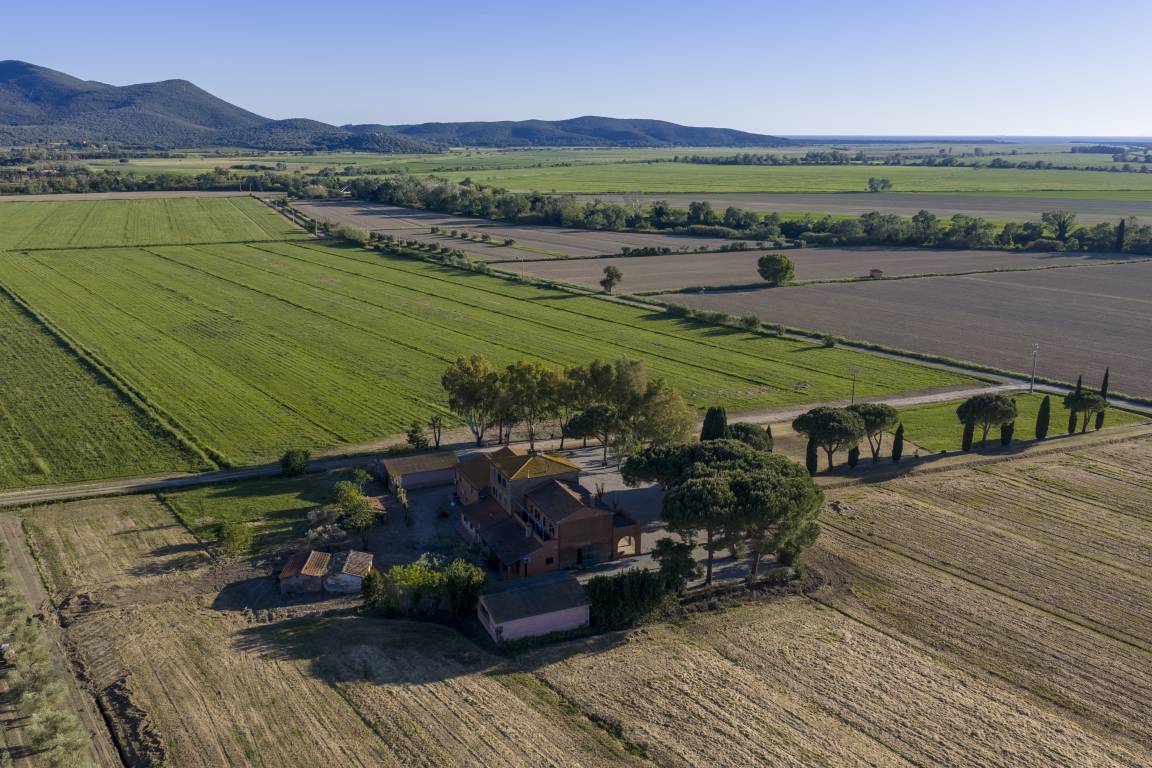 94 M² Casa Rural ∙ 3 Habitaciones ∙ 6 Huéspedes - Grosseto