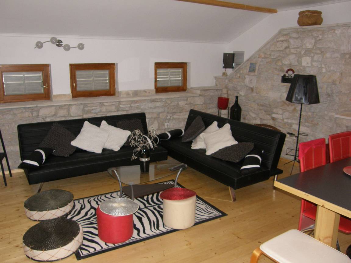 60 M² Appartamento ∙ 1 Camera Da Letto ∙ 5 Ospiti - Vallegrande