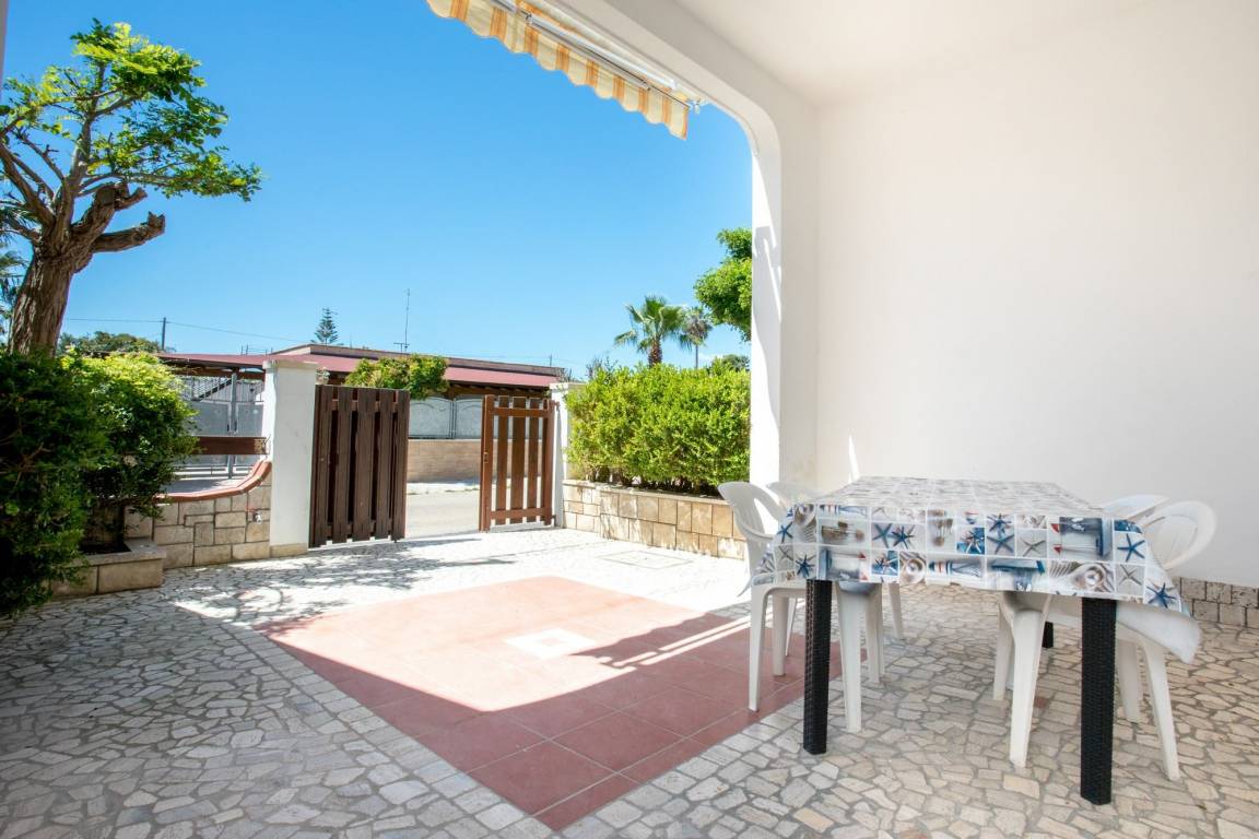 100 M² Villa Vacanza ∙ 3 Camere Da Letto ∙ 9 Ospiti - Torre Lapillo