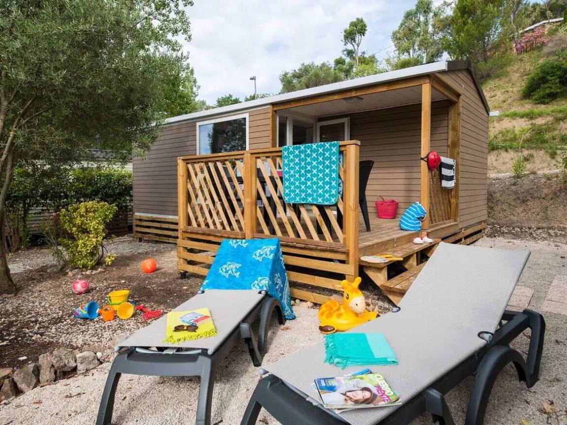 30 M² Caravan ∙ 2 Slaapkamers ∙ 4 Gasten - Le Lavandou