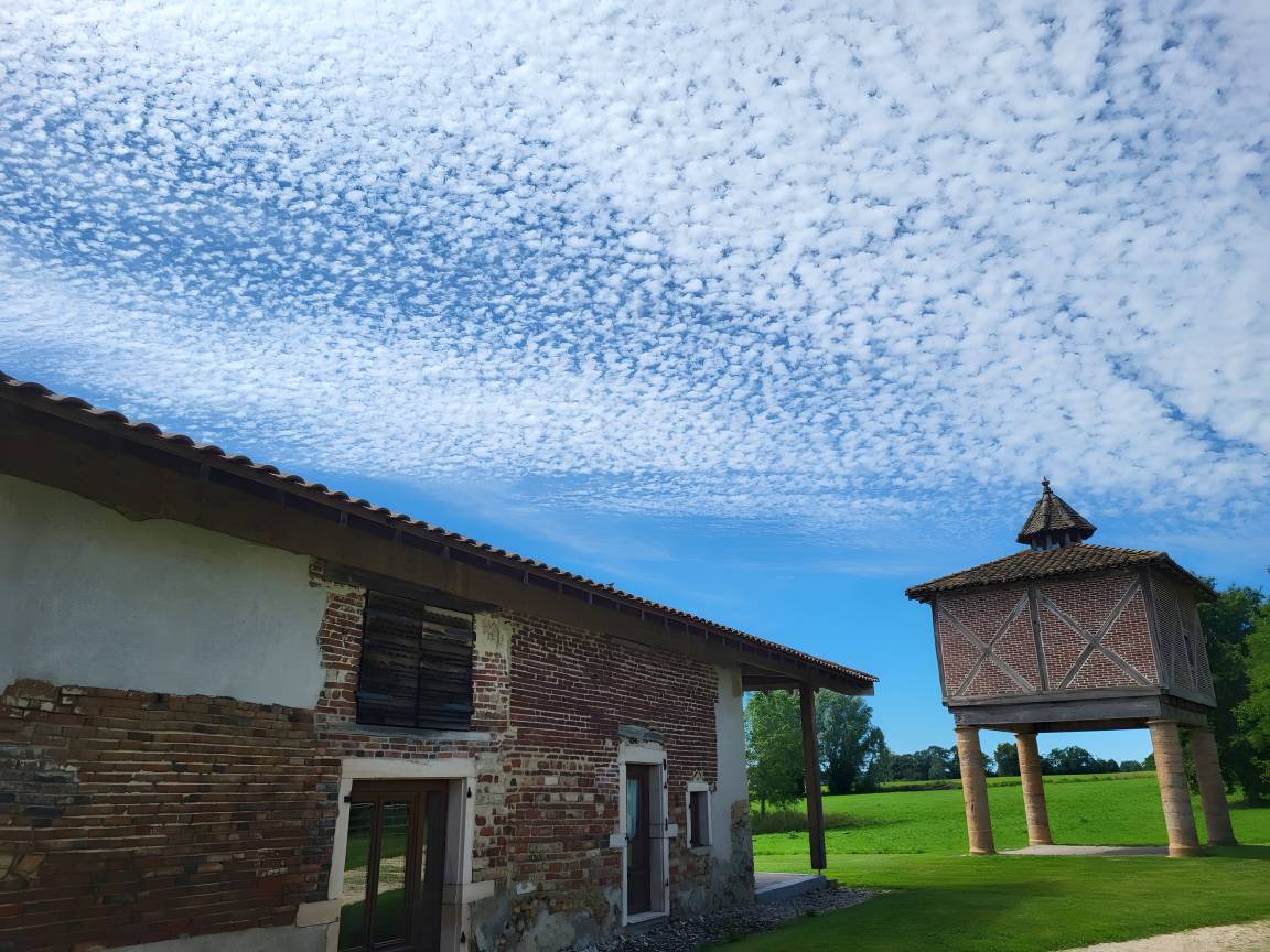 250 M² Maison De Vacances ∙ 5 Chambres ∙ 25 Personnes - Mâcon