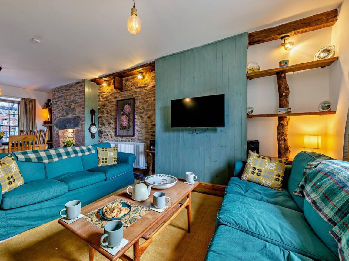 Cottage ∙ 4 Bedrooms ∙ 8 Guests - Bala