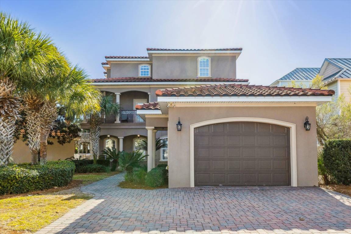 279 M² House ∙ 7 Bedrooms ∙ 23 Guests - Florida