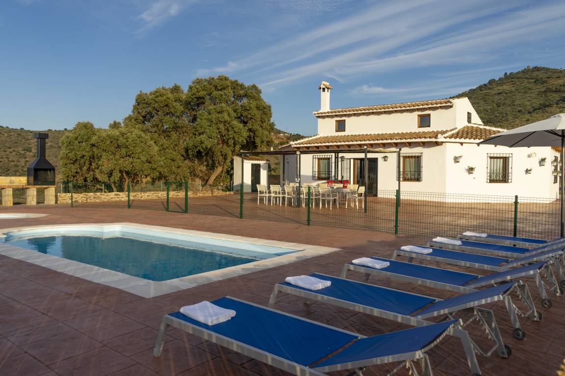 210 M² Maison De Campagne ∙ 5 Chambres ∙ 12 Personnes - Casabermeja
