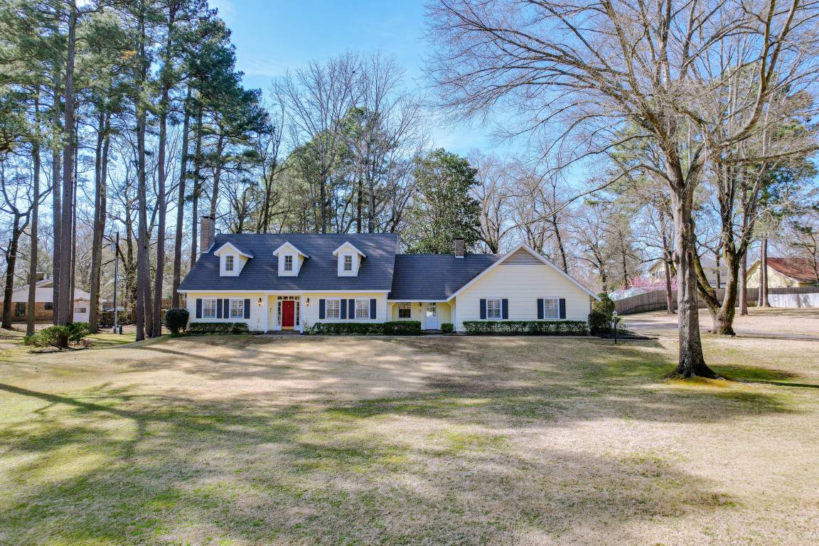 427 M² House ∙ 6 Bedrooms ∙ 20 Guests - Texarkana, TX