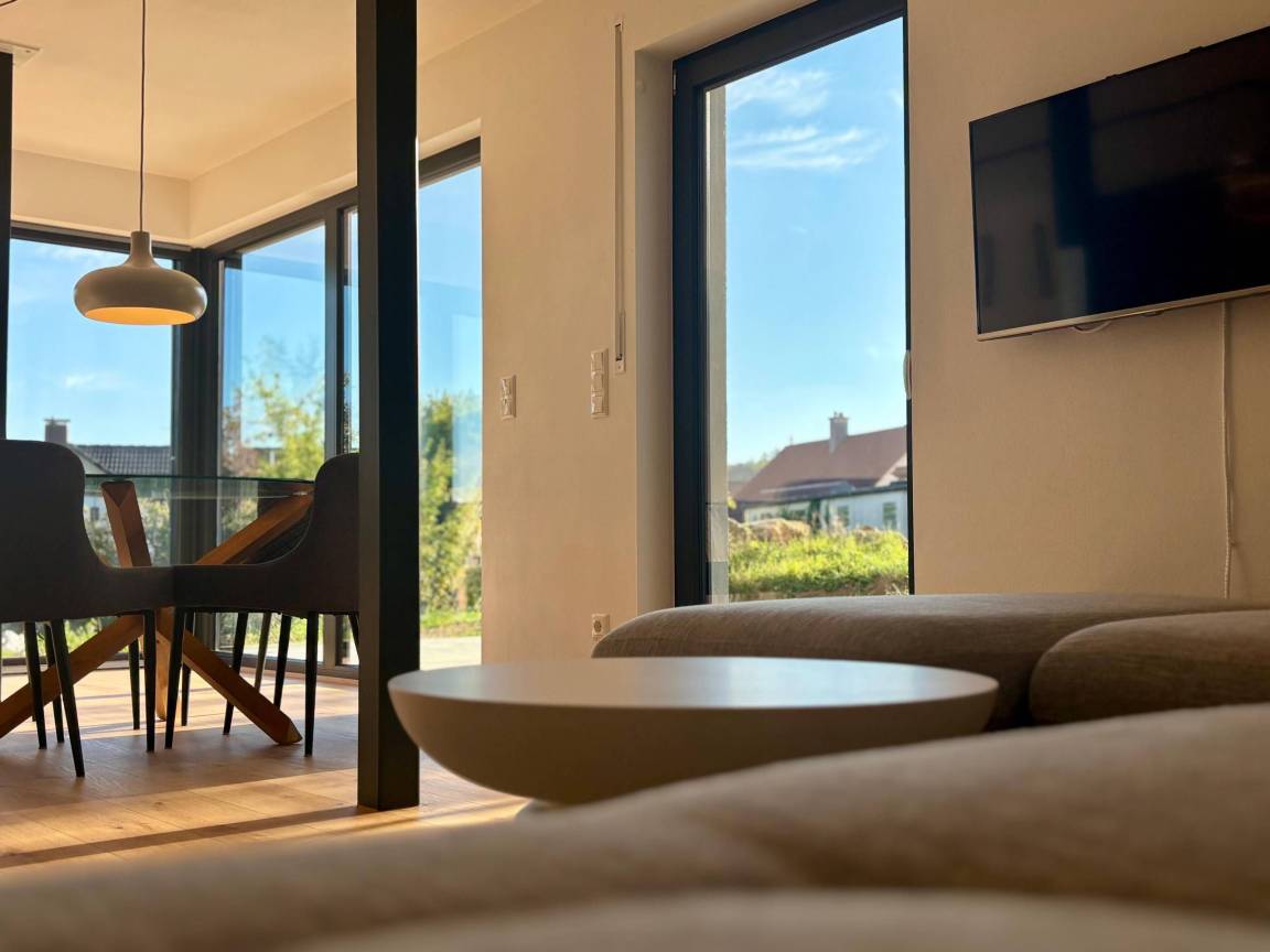 80 M² Apartment ∙ 4 Guests - Regensburg