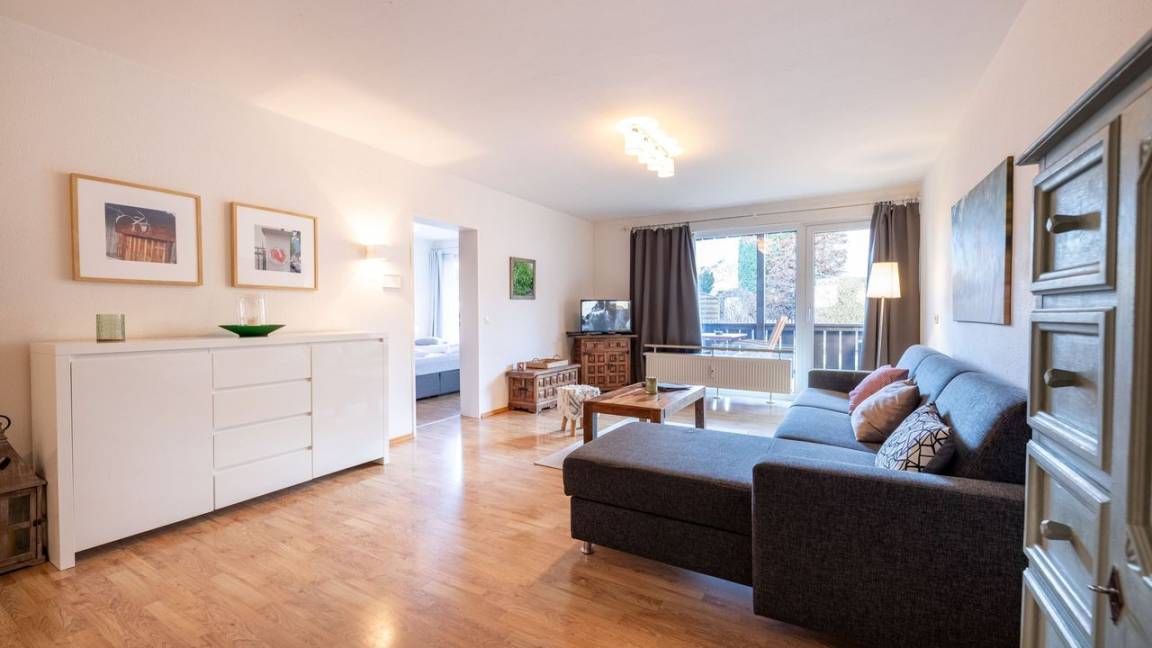 61 M² Ferienwohnung ∙ 1 Schlafzimmer ∙ 4 Gäste - Grainau