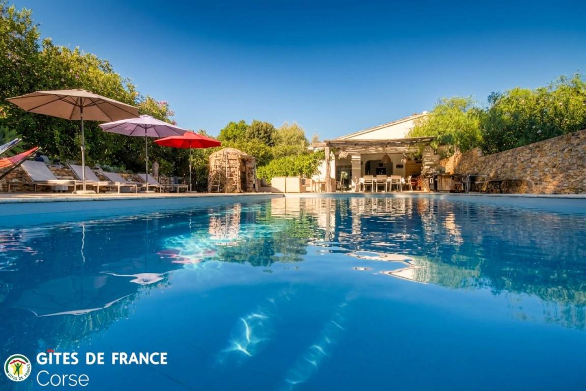 170 M² Gîte ∙ 4 Schlafzimmer ∙ 8 Gäste - Corse