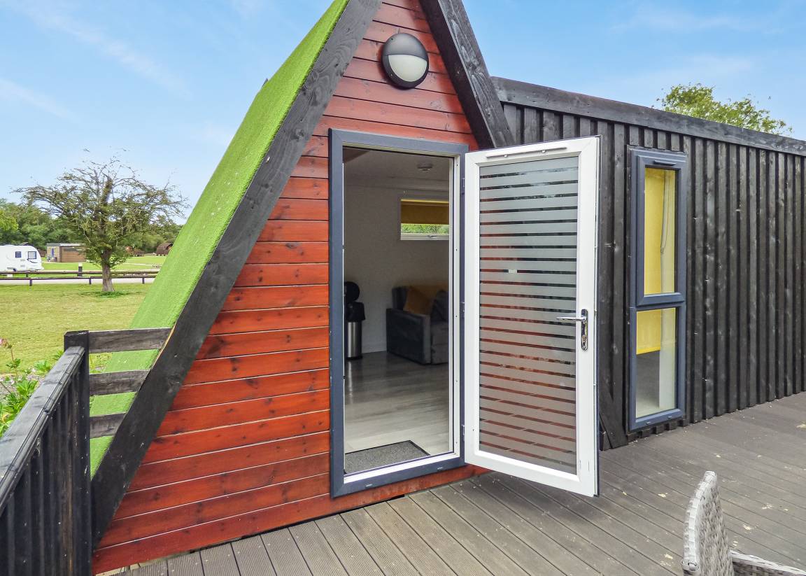 Cottage ∙ 1 Bedroom ∙ 4 Guests - Enfield