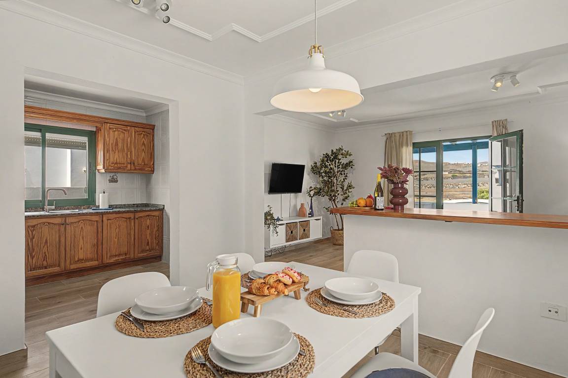 90 M² Apartament ∙ 3 Sypialnie ∙ 5 Gości - Costa Teguise