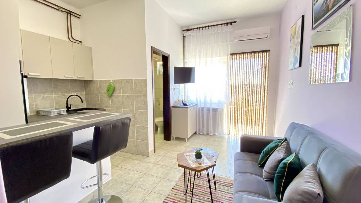 32 M² Appartamento Vacanza ∙ 1 Camera Da Letto ∙ 2 Ospiti - Selce