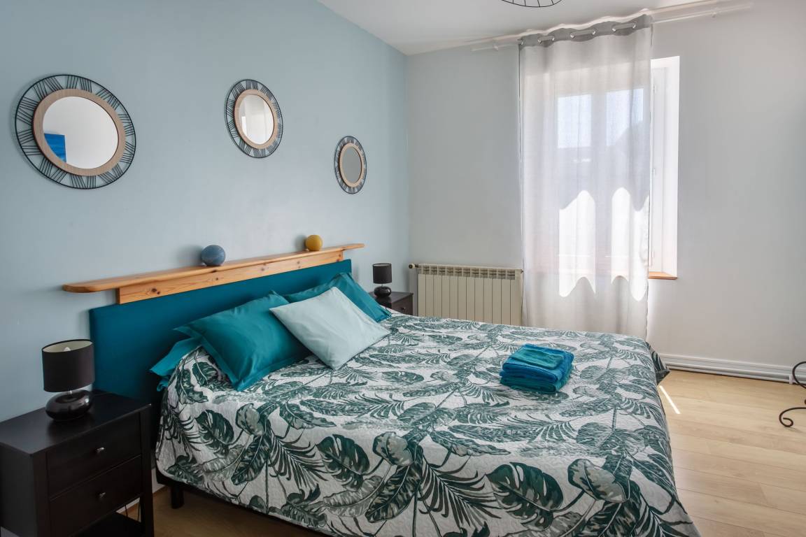 140 M² Bed & Breakfast ∙ 5 Habitaciones ∙ 14 Huéspedes - Cognac