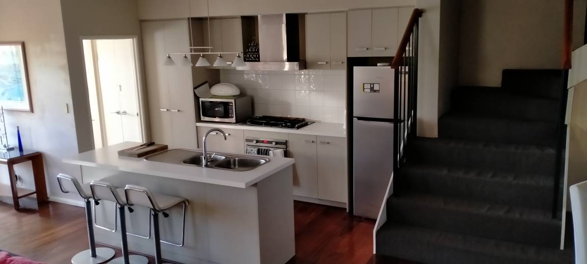 200 M² House ∙ 3 Bedrooms ∙ 6 Guests - Fremantle