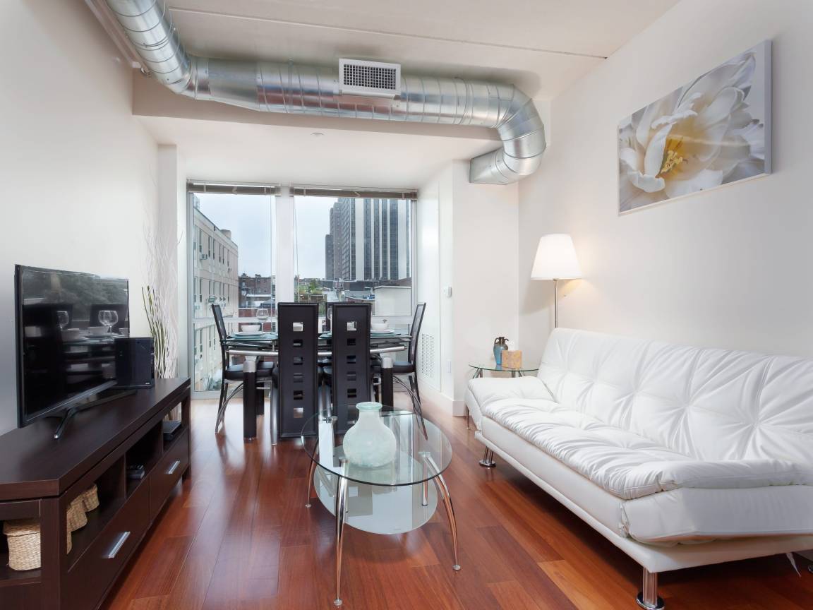 78 M² Ferienwohnung ∙ 2 Schlafzimmer ∙ 5 Gäste - Ardmore, PA