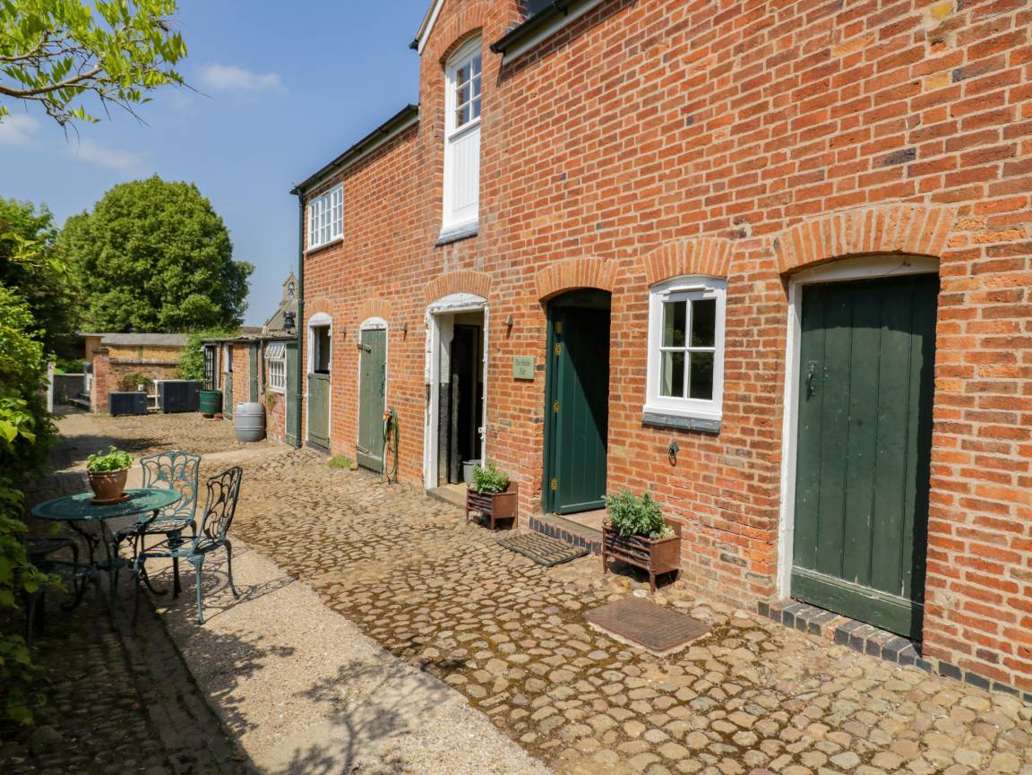 Cottage ∙ 1 Bedroom ∙ 2 Guests - Warwickshire