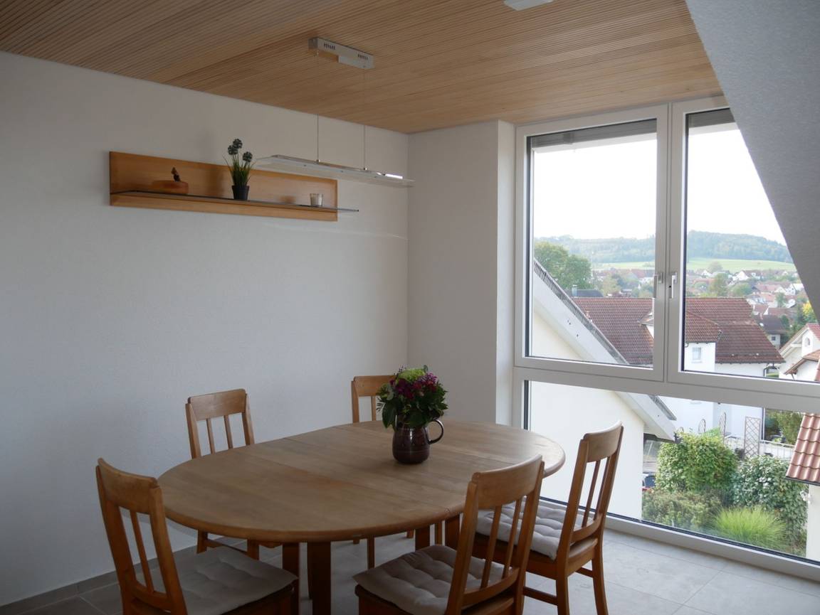 65 M² Ferienwohnung ∙ 1 Schlafzimmer ∙ 4 Gäste - Uhingen