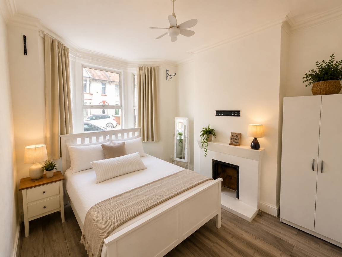 House ∙ 4 Bedrooms ∙ 7 Guests - Greenwich