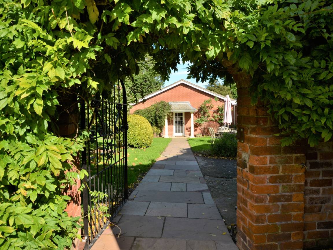 Cottage ∙ 3 Bedrooms ∙ 6 Guests - Oswestry
