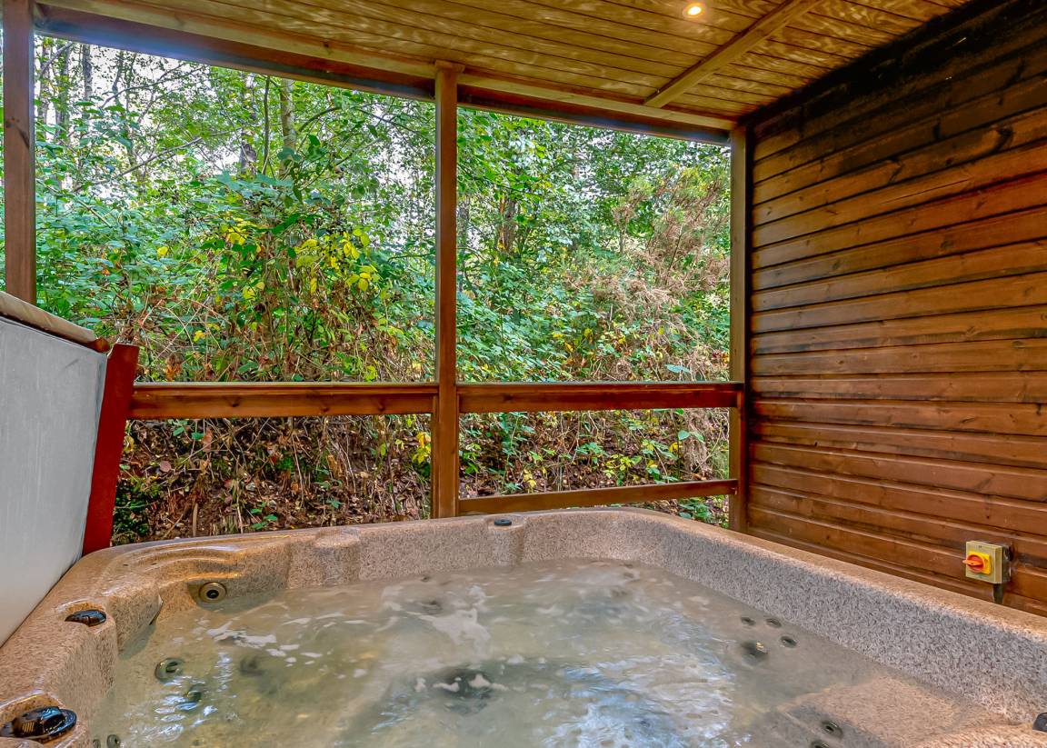 Chalet ∙ 2 Bedrooms ∙ 4 Guests - Derbyshire