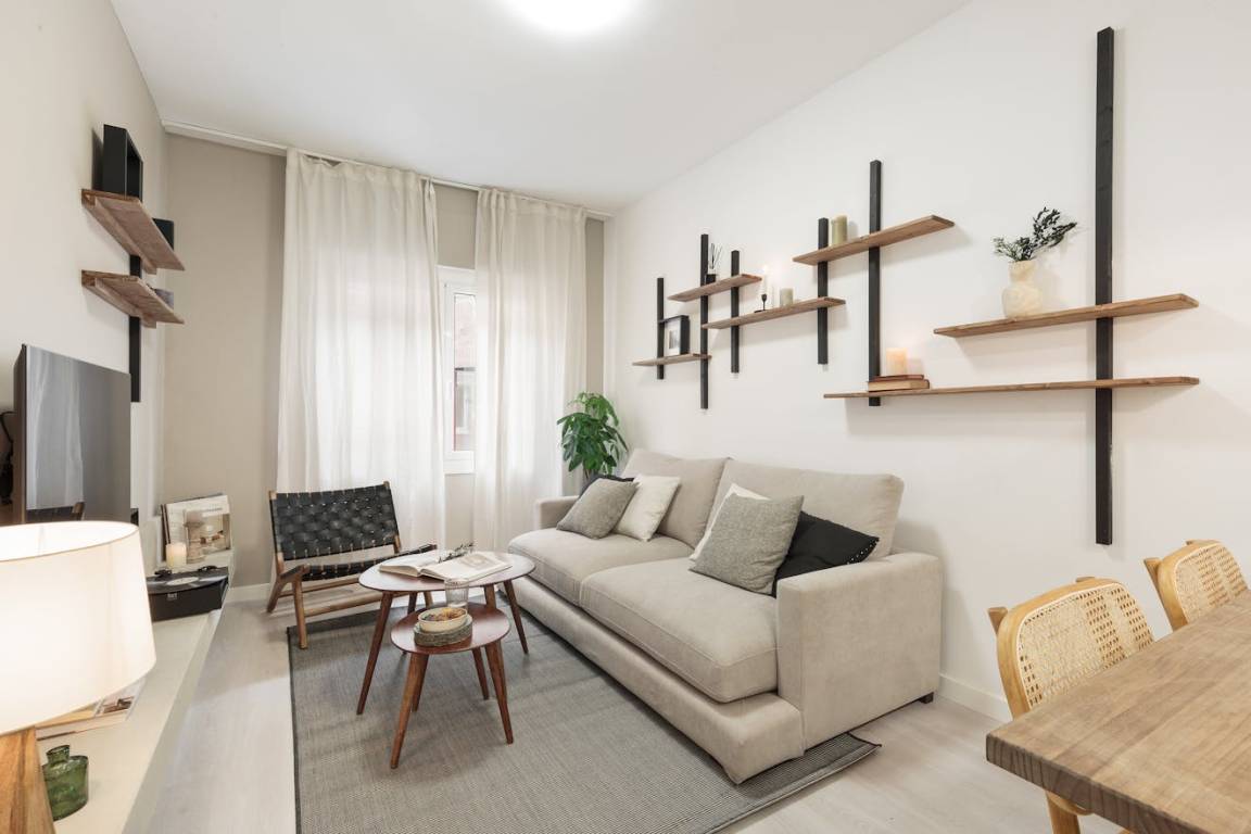 75 M² Apartamento ∙ 3 Quartos ∙ 6 Hóspedes - Sant Cugat del Vallès